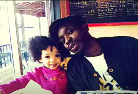 実はawichに旦那はいなかった！旦那の死因や家族写真が悲しすぎる